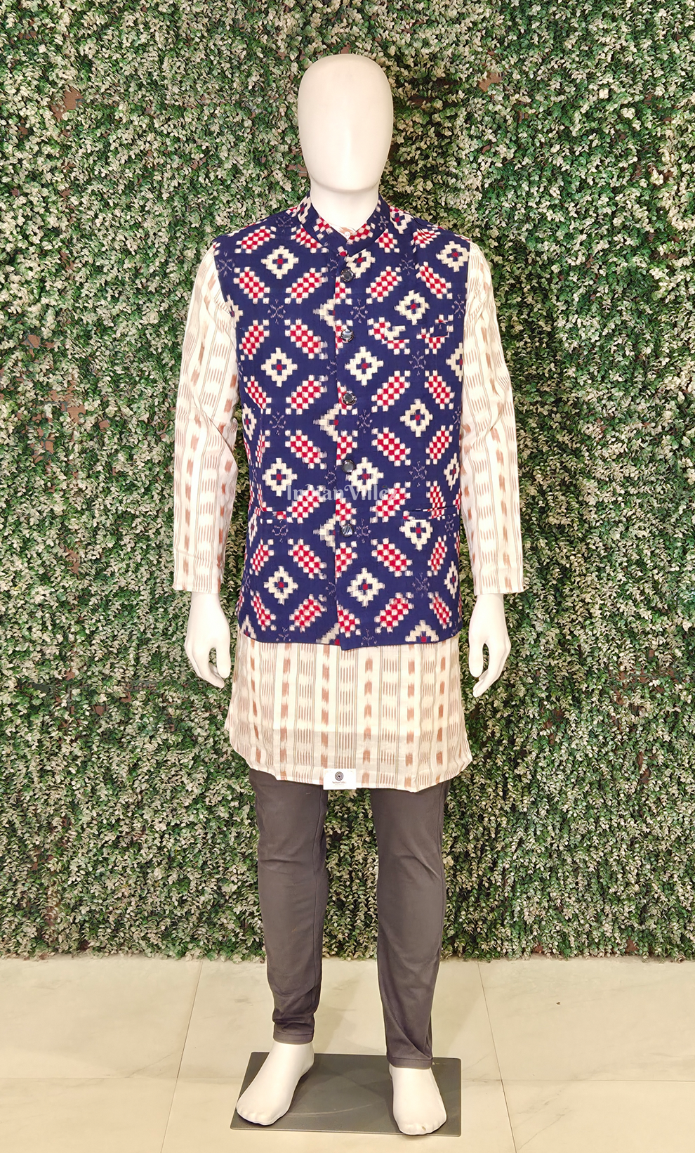 Blue Red Pasapali Odisha Ikat Half Bandi Jacket for Men – IndianVillèz
