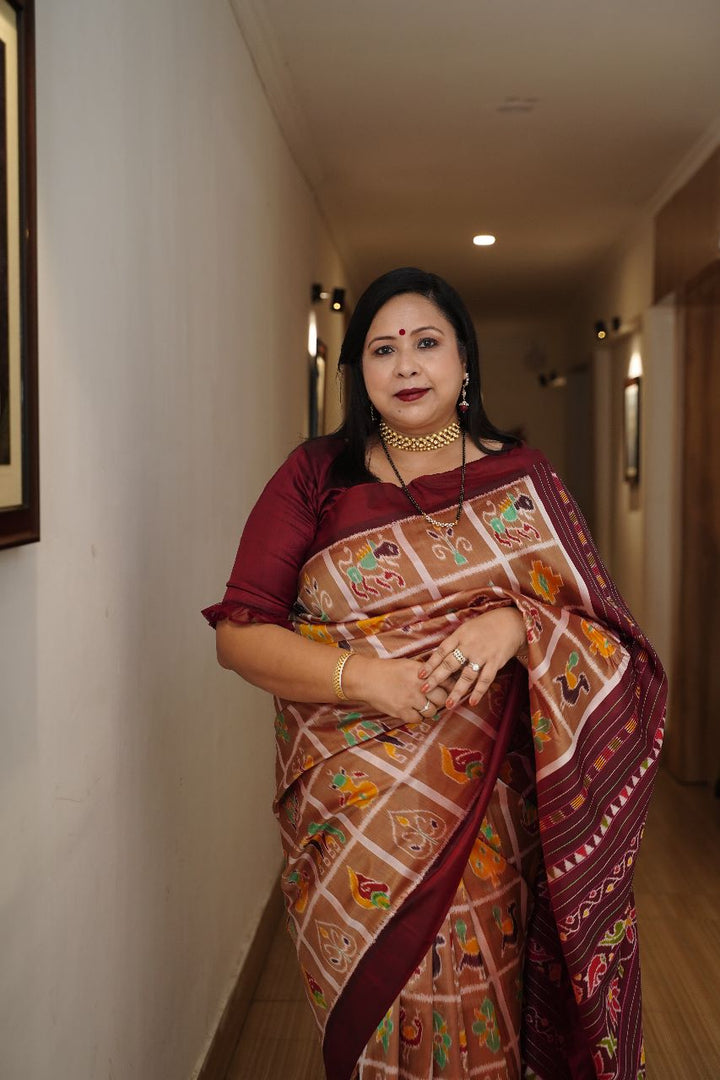 Pinkish White Border Pasapali Sambalpuri Silk Saree with Tissue Anchal ...