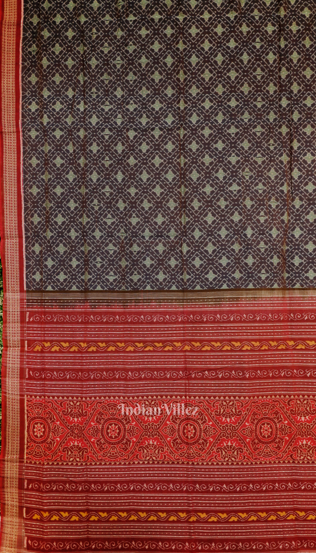 Black Green Kumbha Design With Patli Exclusive Sambalpuri Ikat Silk Sa ...