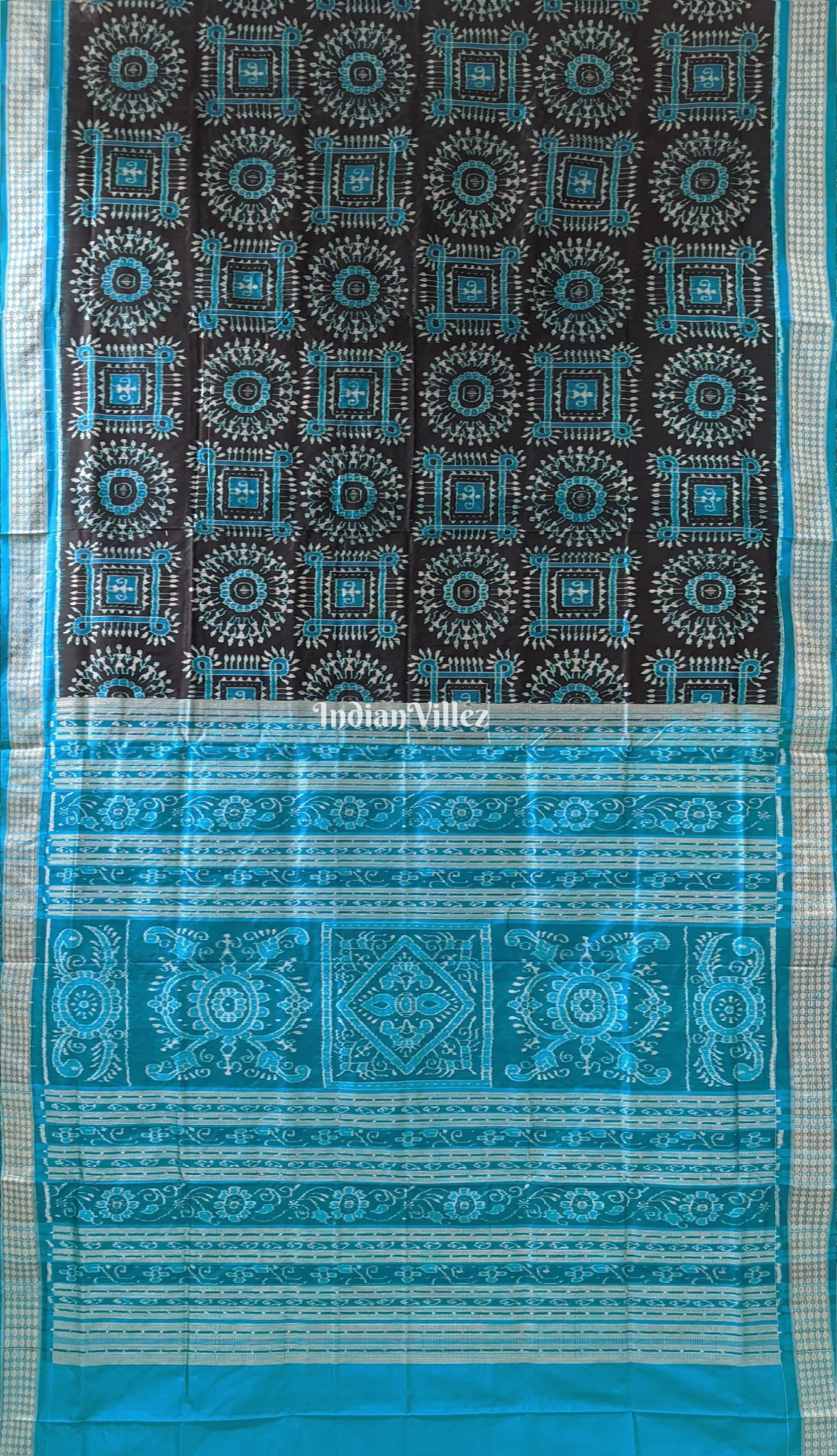 Tribal Theme Sarees – IndianVillèz