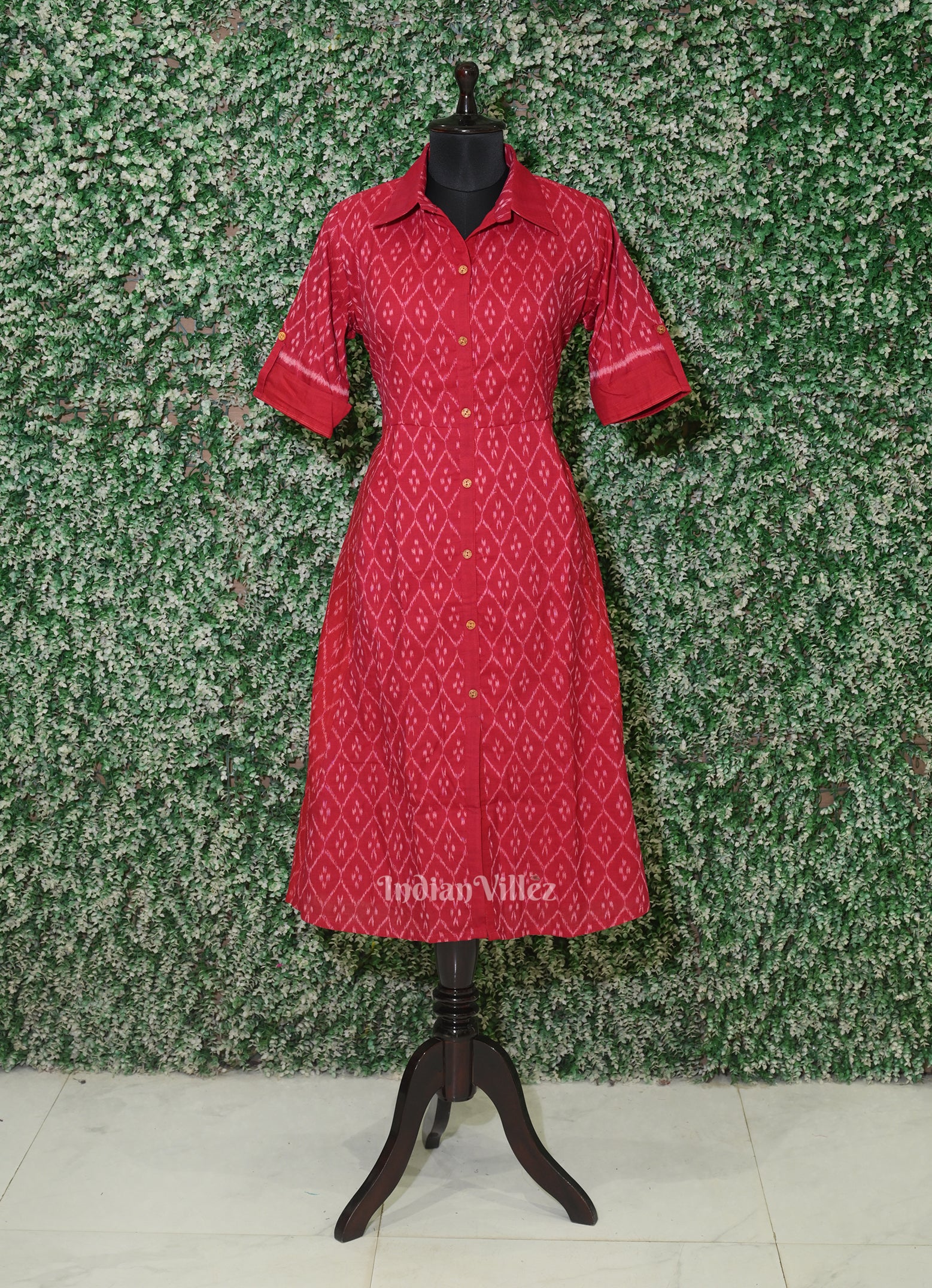 Red Odisha Ikat Designer Long Gown for Women – IndianVillèz