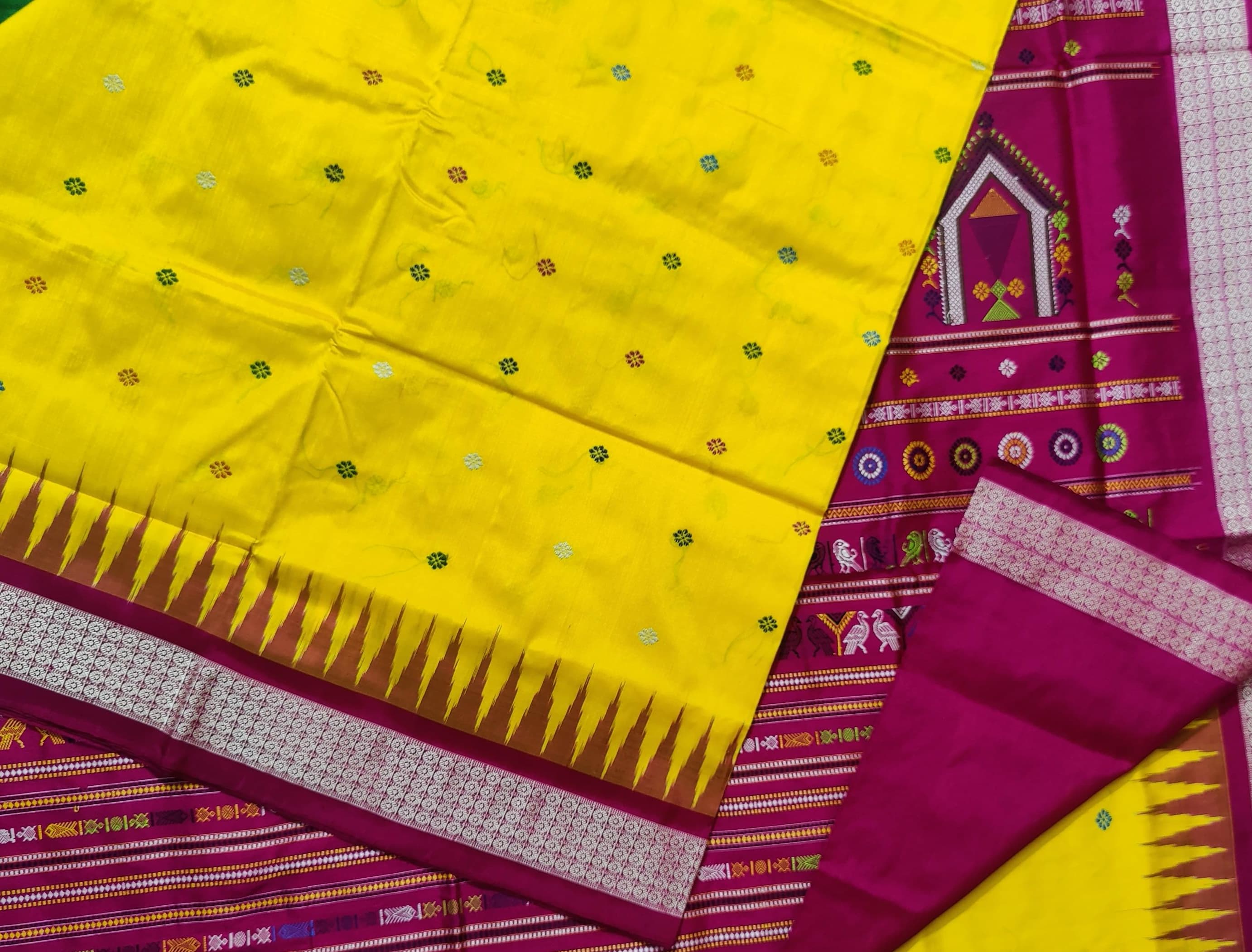 Pure Sambalpuri Sarees | Buy Sambalpuri Handloom Silk Saree Online ...