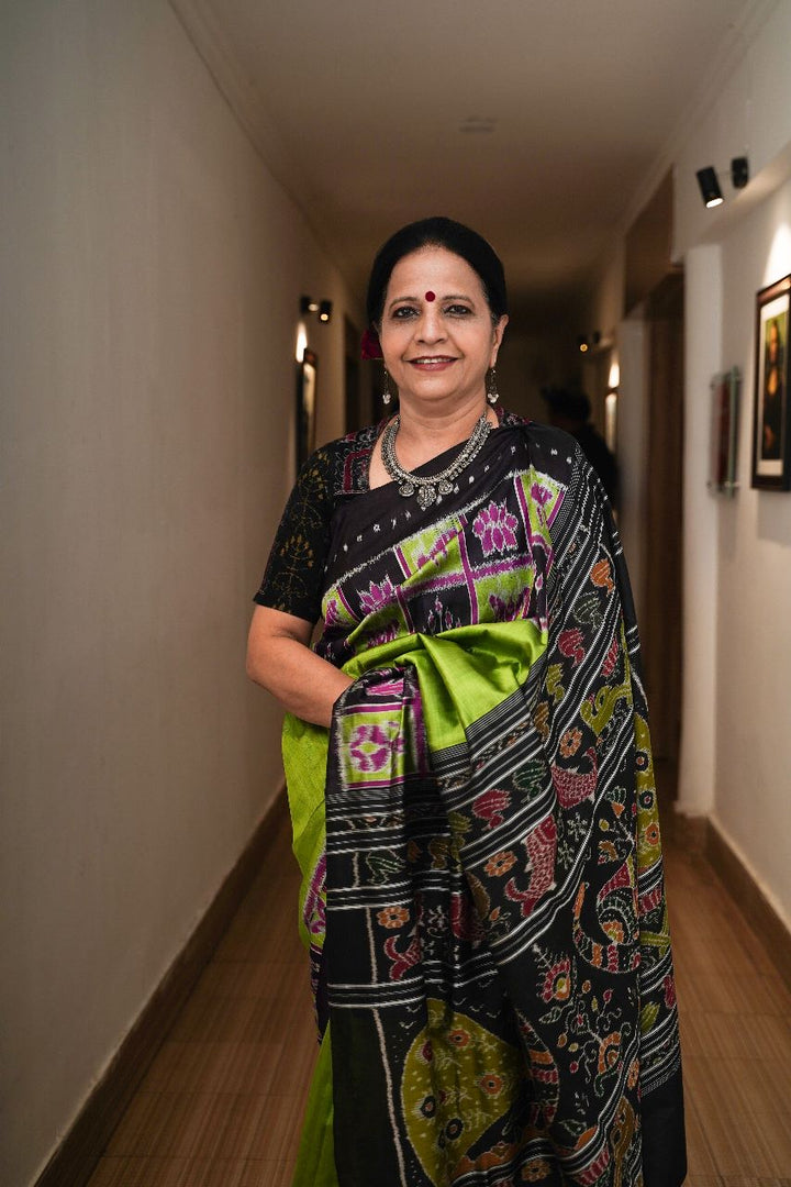 Pinkish White Border Pasapali Sambalpuri Silk Saree with Tissue Anchal ...